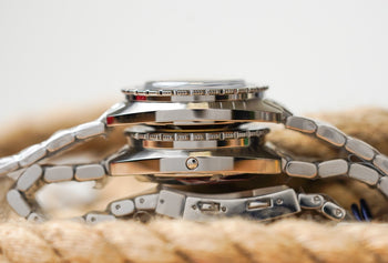 Helium Escape Valves: What They Are and Why They Matter for Dive Watch ...