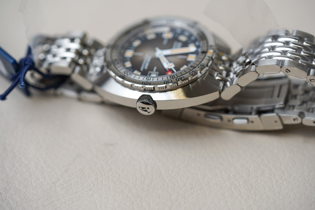 Doxa SUB 250T GMT Sharkhunter Vintage 855.10.101V.10 – Belmont Watches