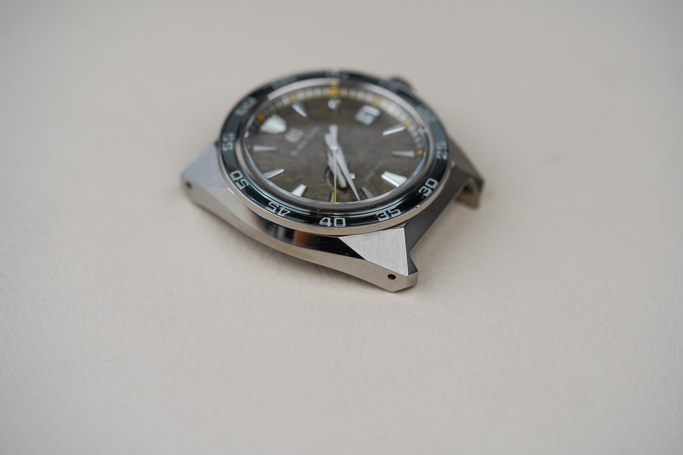 Grand Seiko Sport Spring Drive 20th Anniversary 'Lion' SBGA403 ...