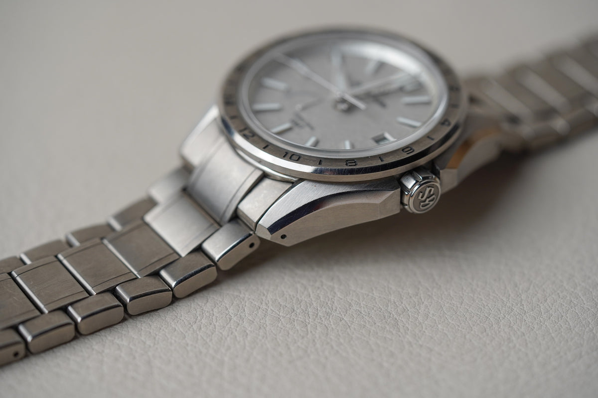 Grand Seiko GMT SBGE285 'Mistflake' – Belmont Watches