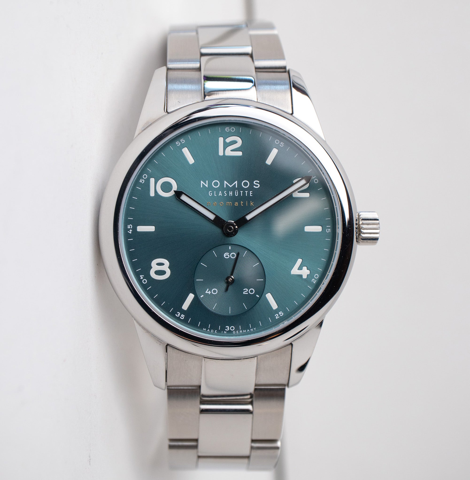Nomos Club Sport Neomatik Petrol 746 – Belmont Watches