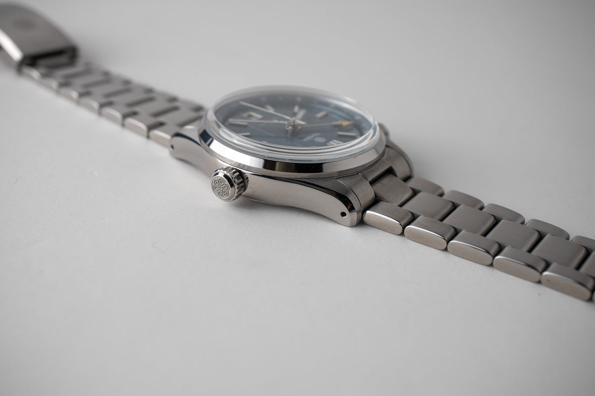 Traska Venturer Steel Blue GMT – Belmont Watches